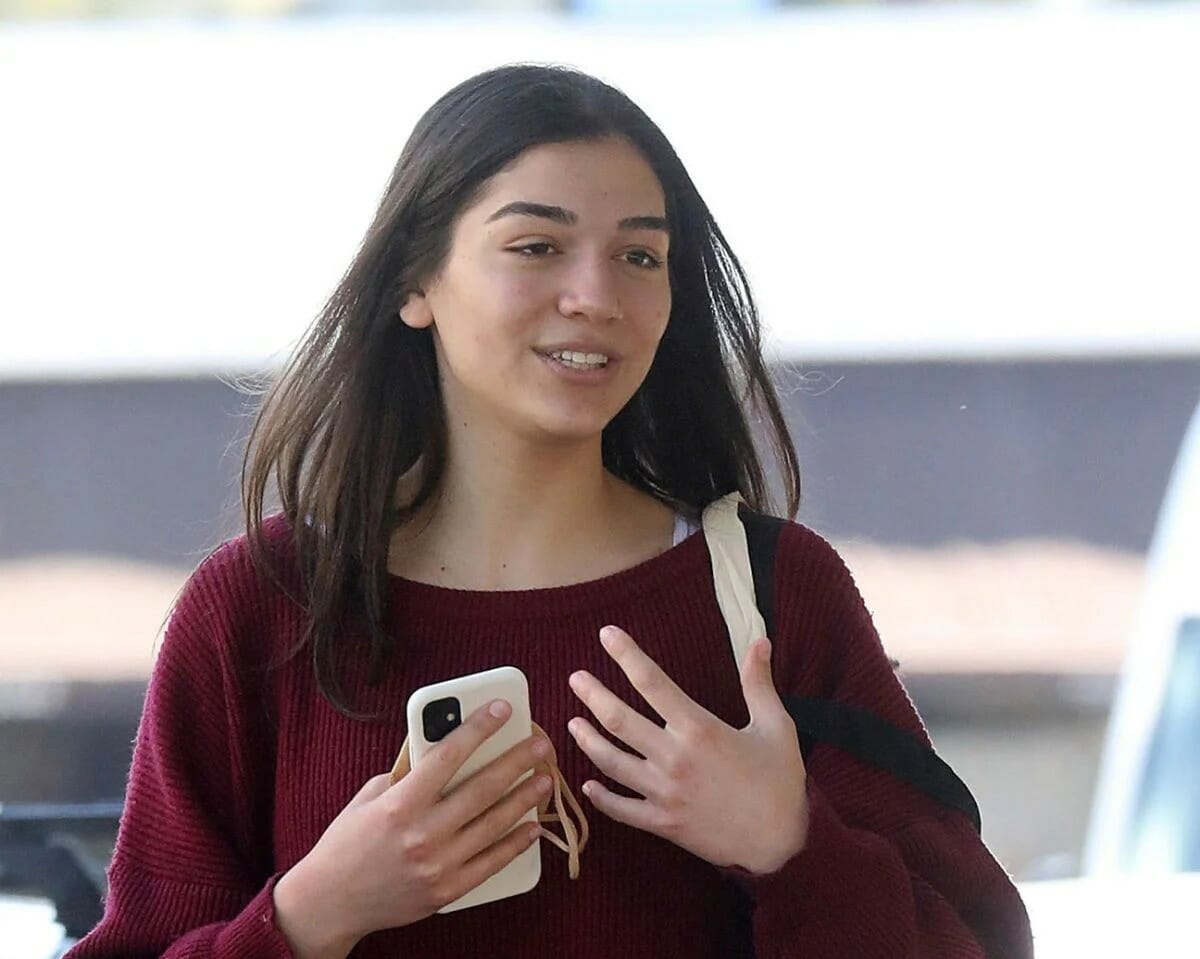 Μελίνα Νικολαΐδη: Επισκέφτηκε την Ακρόπολη με φίλες της - Iciao